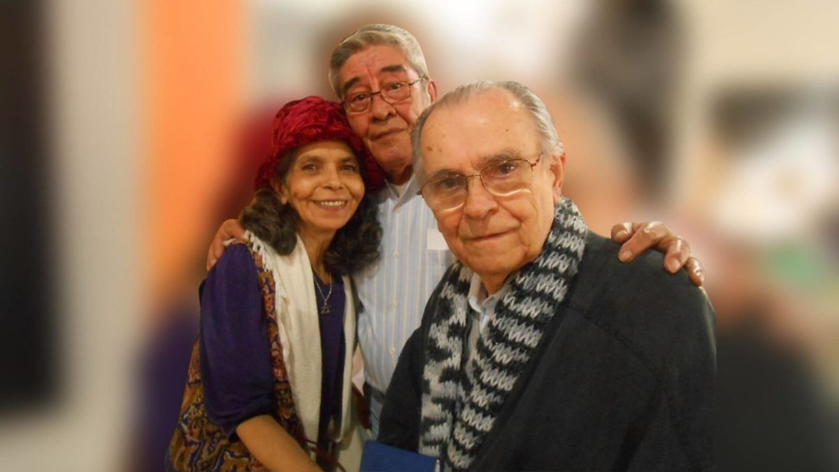 Fallece Ramiro Garza Treviño, poeta y pionero de la radio - Vida Latina